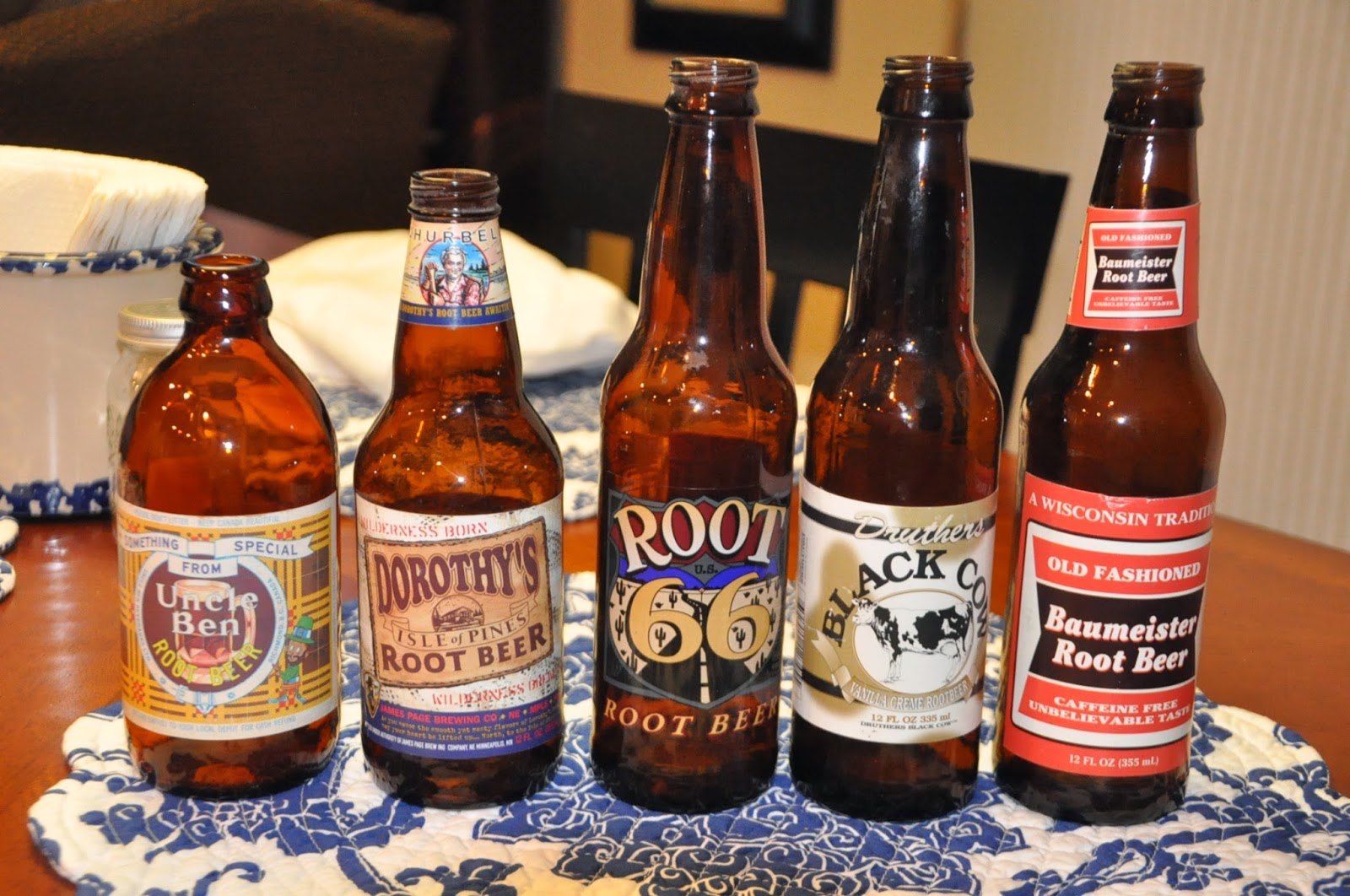 Tom's Root Beer Collectibles: Root Beer Riches from the West