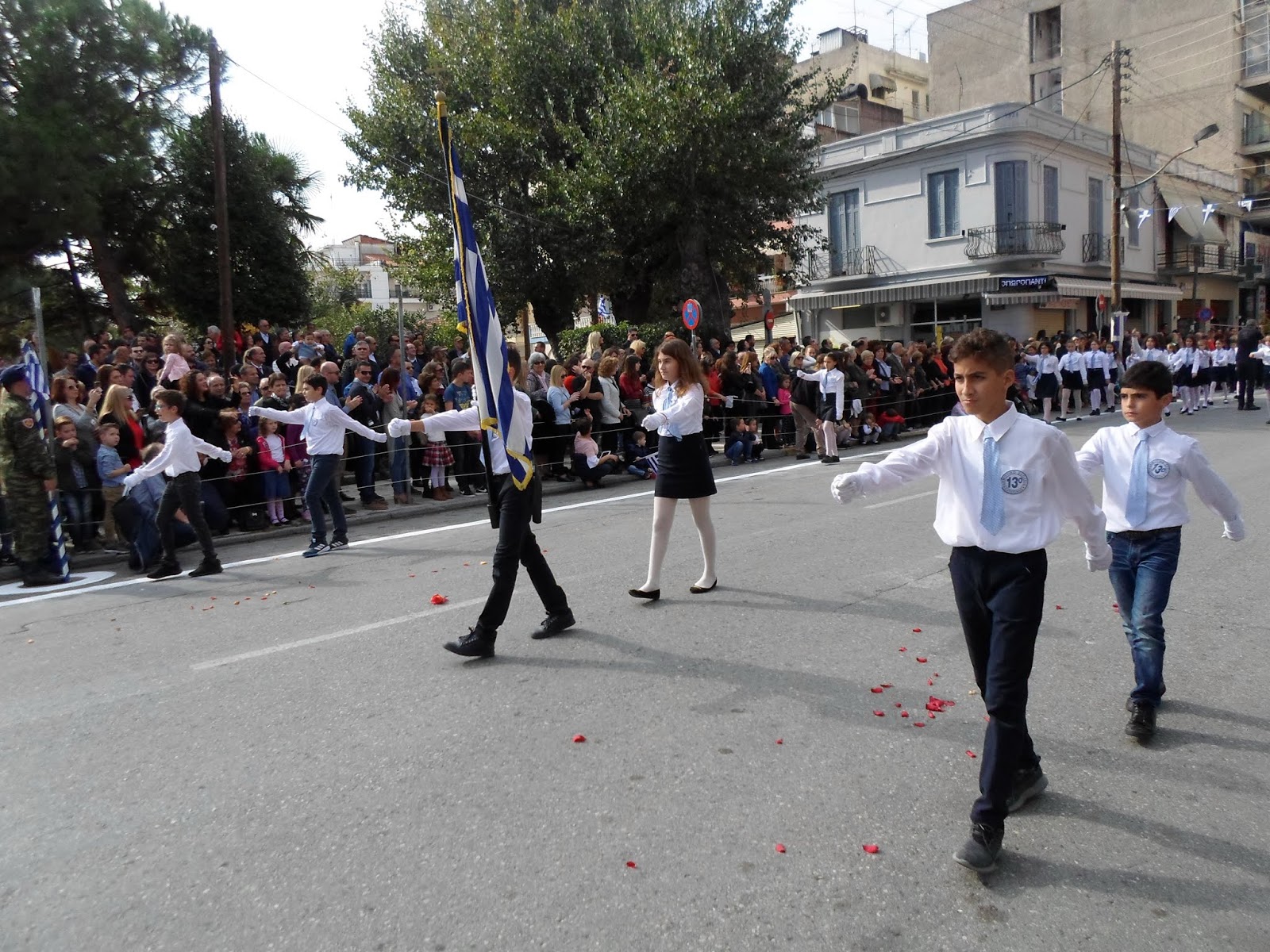ΛΕΥΤΕΡΙΑ: ΚΑΤΕΡΙΝΗ - ΜΕ ΚΑΜΑΡΙ, ΥΠΕΡΗΦΑΝΕΙΑ, ΕΘΝΙΚΟ ΠΑΛΜΟ ΚΑΙ ΤΟ ...