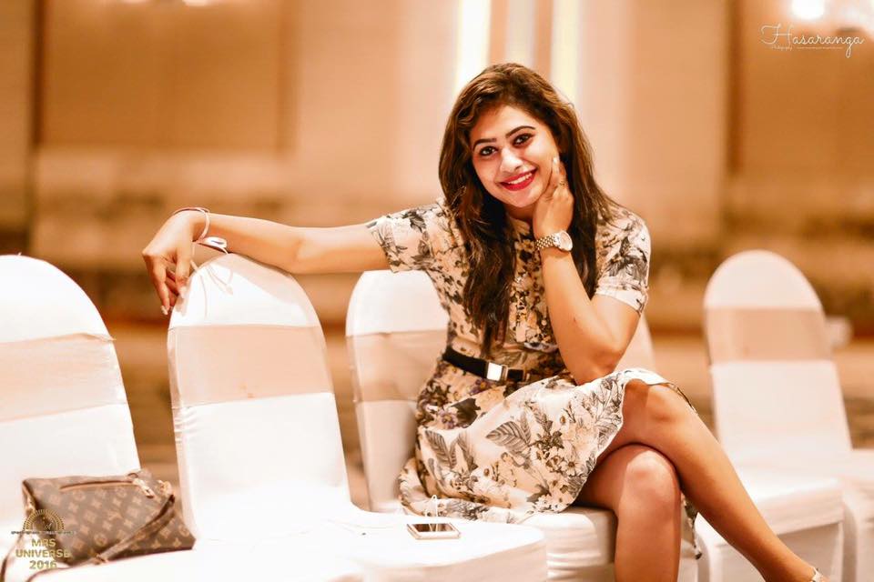 Piumi Hansamali Photoshoot 2016