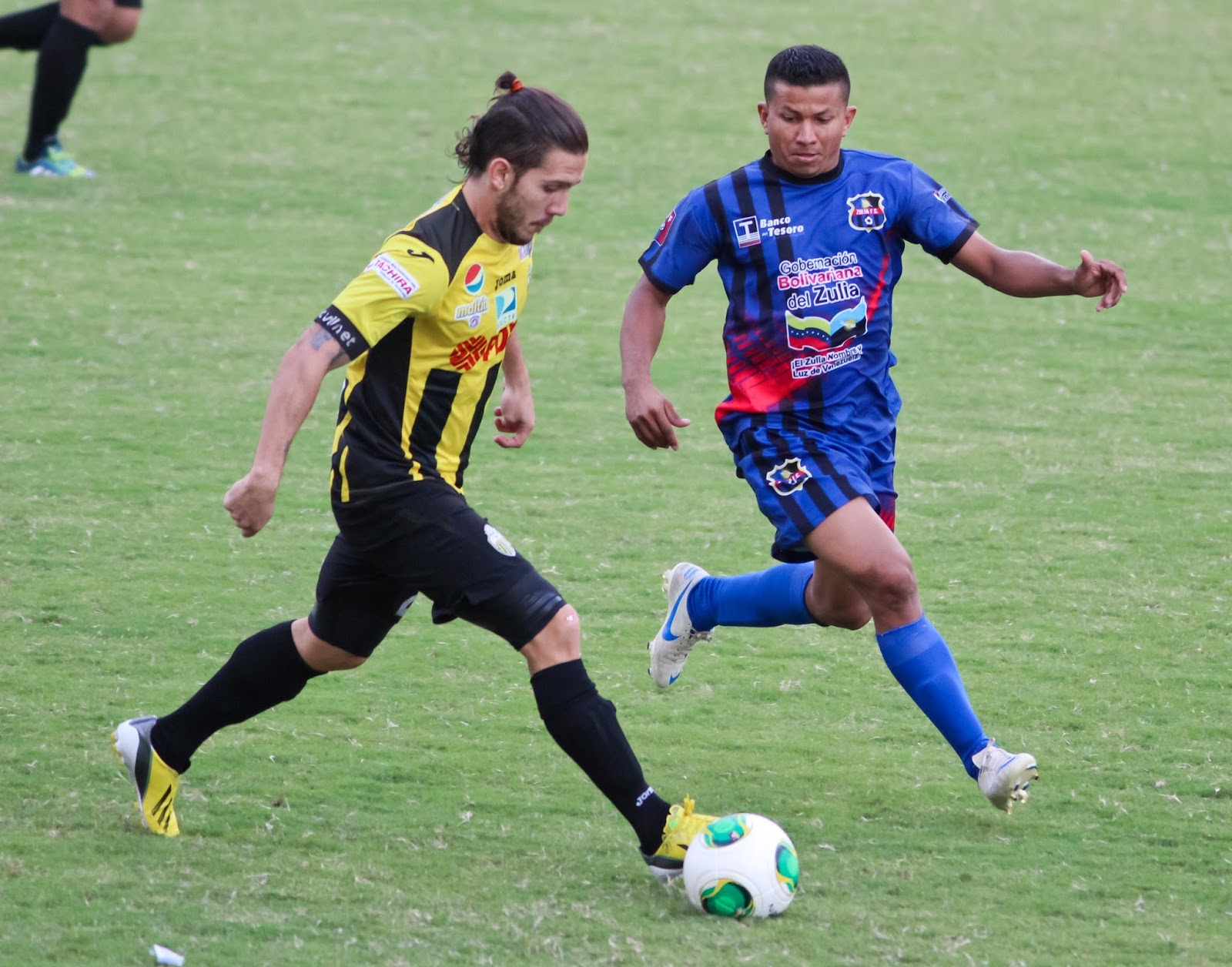FUTBOL TOTAL ZULIA: Zulia FC se la juega toda ante Deportivo Táchira.