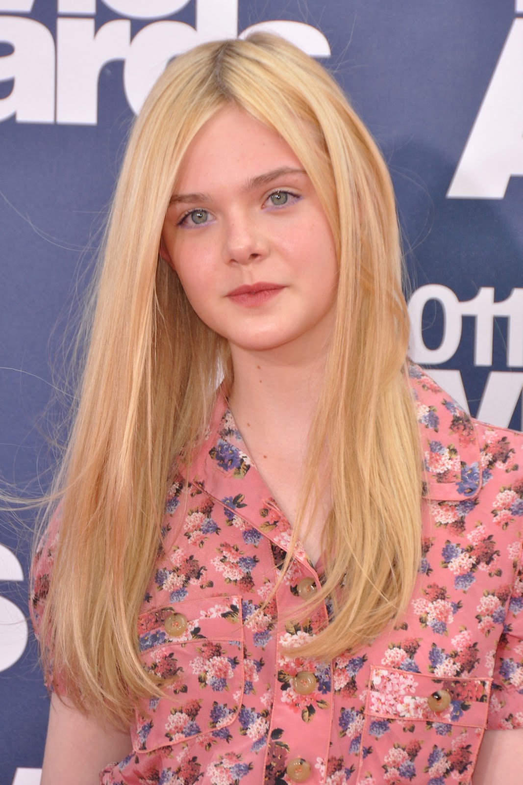 Elle Fanning - Latest Fashion Trends