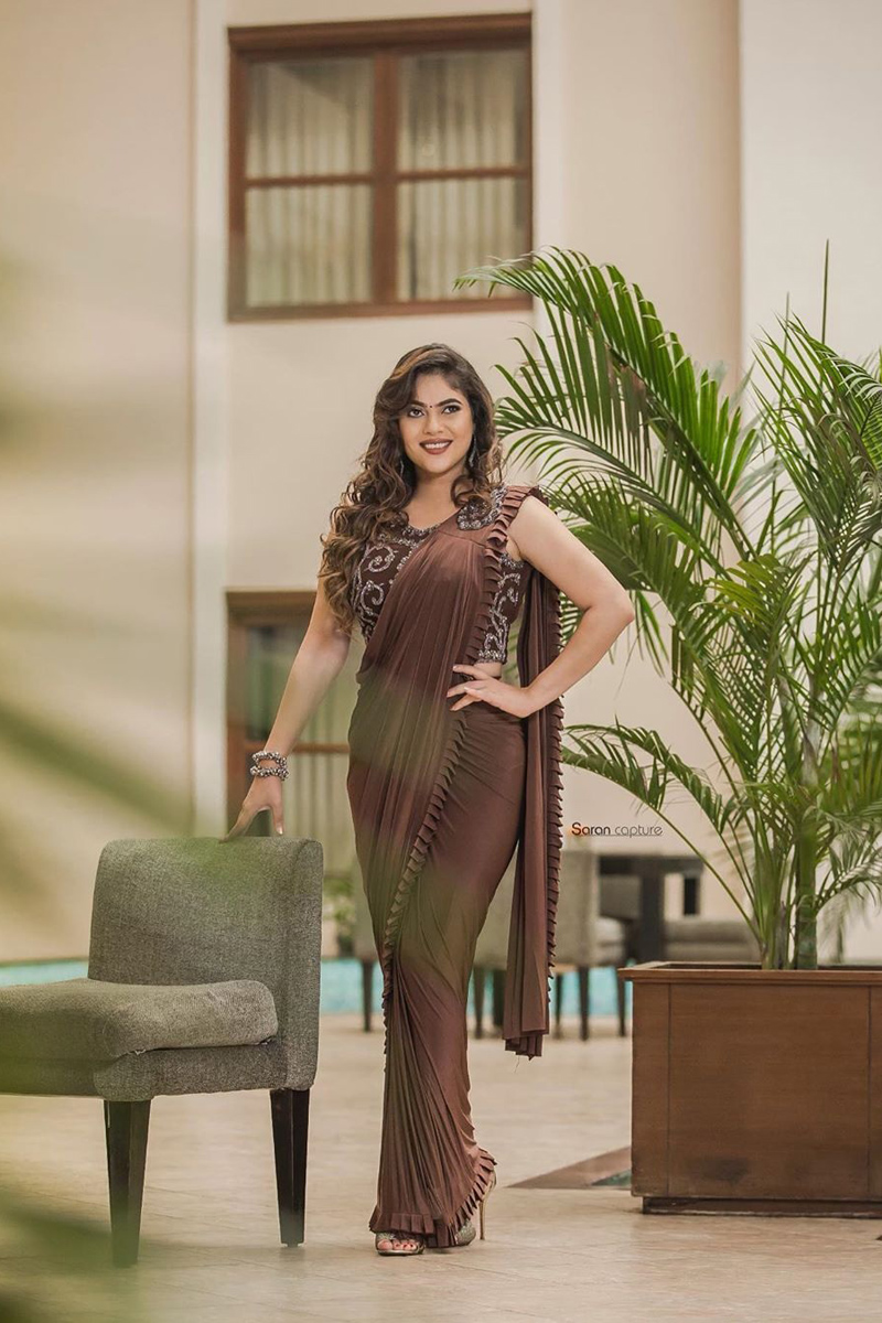 Bigg Boss Tamil fame Sherin Shringar Beautiful photoshoot