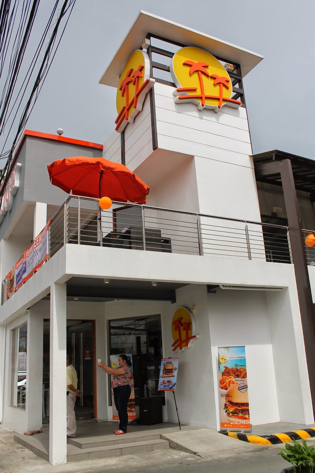 GASTRONOMY by Joy: CaliBurger Brings Out New Products from their Kitchen