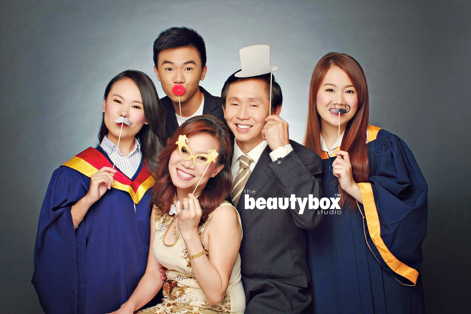 CONVOCATION SEASON IS HERE! - ( Convocation Studio Photography )