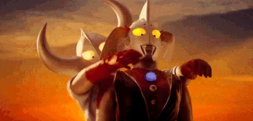 Dennis-Toys: Ultraman Father & Mother 6" Figures (1989)