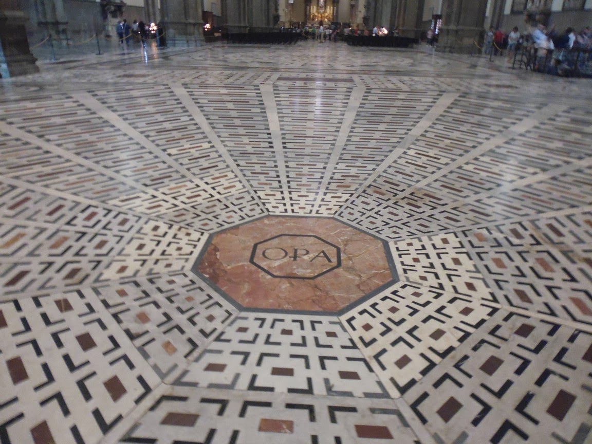 Amazing spiderweb patterns on the floor of the Florence Cathedral. : r ...