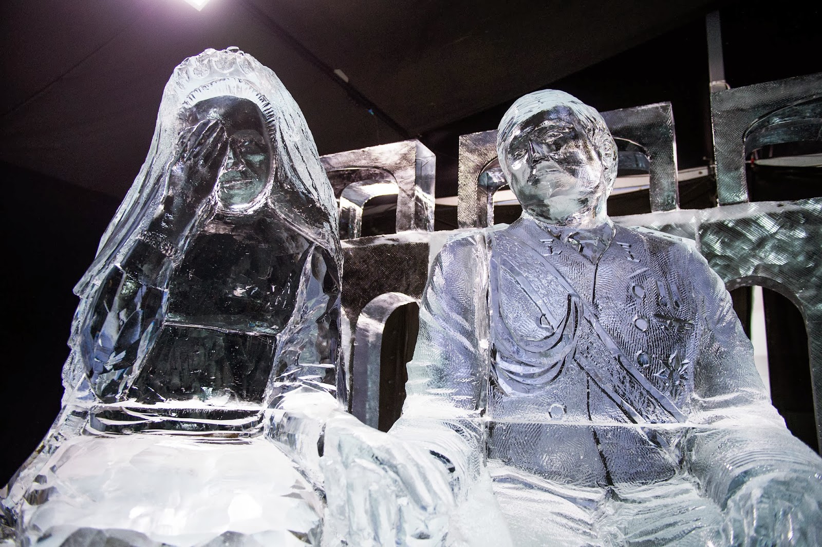 Netherlands: Indoor Ice Sculpture Festival on theme '200 years Kingdom ...