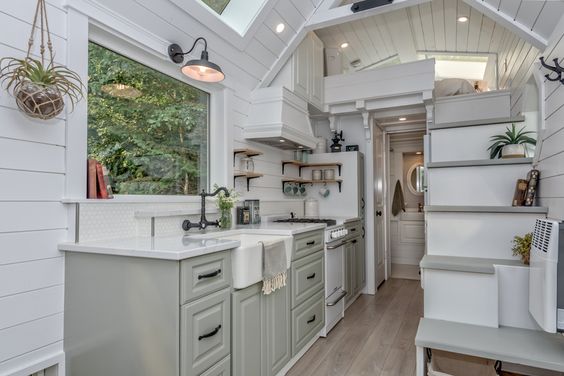 TINY HOUSE TOWN: The Heritage By Summit Tiny Homes