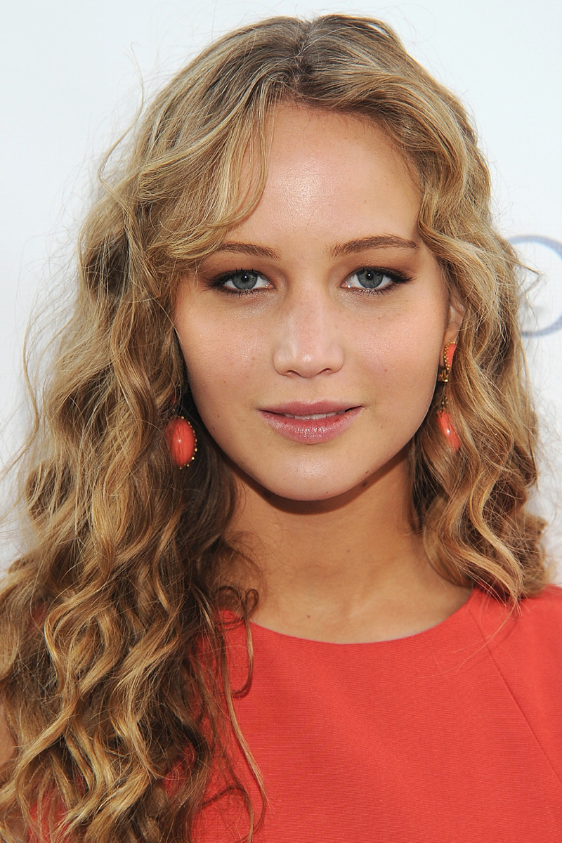 Jennifer Lawrence Biography | Biodata Cave