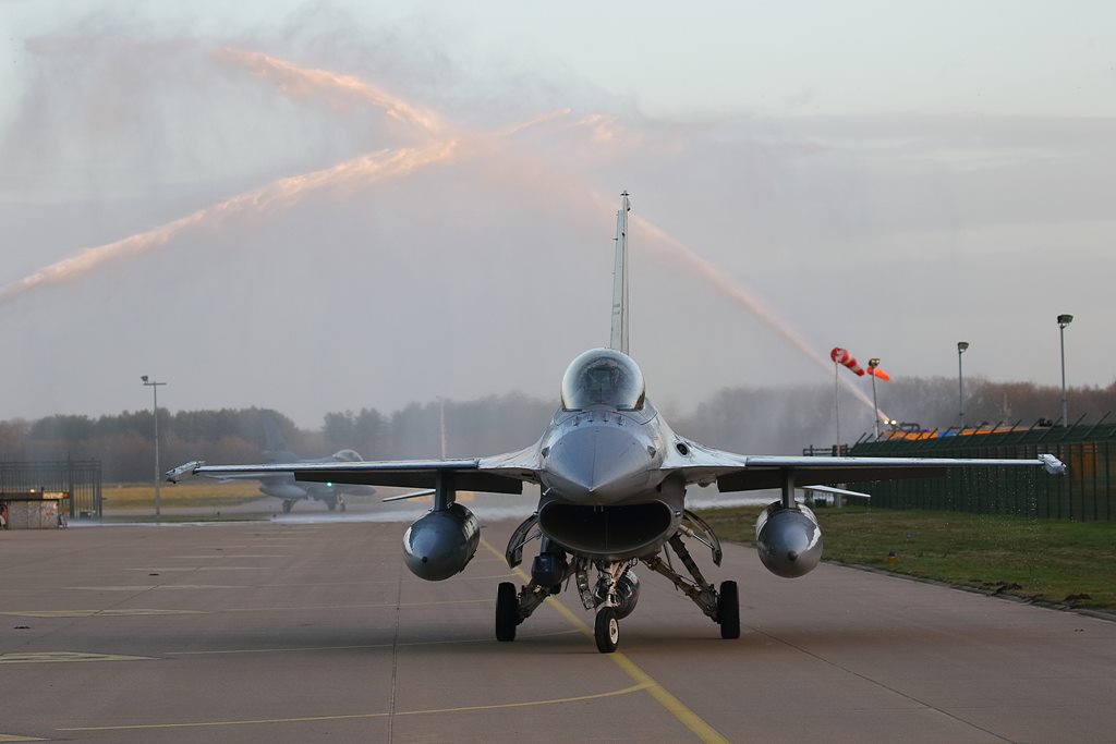 Arrival of Dutch F-16 jets from Jornan - Blog Before Flight - Aerospace ...