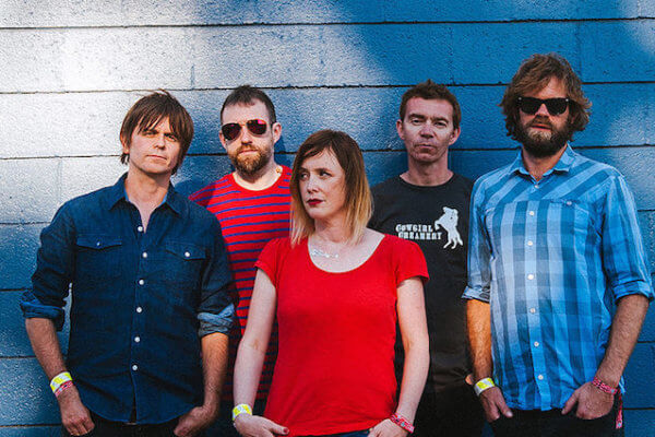 Dozens of Donuts: Slowdive - Slowdive Review