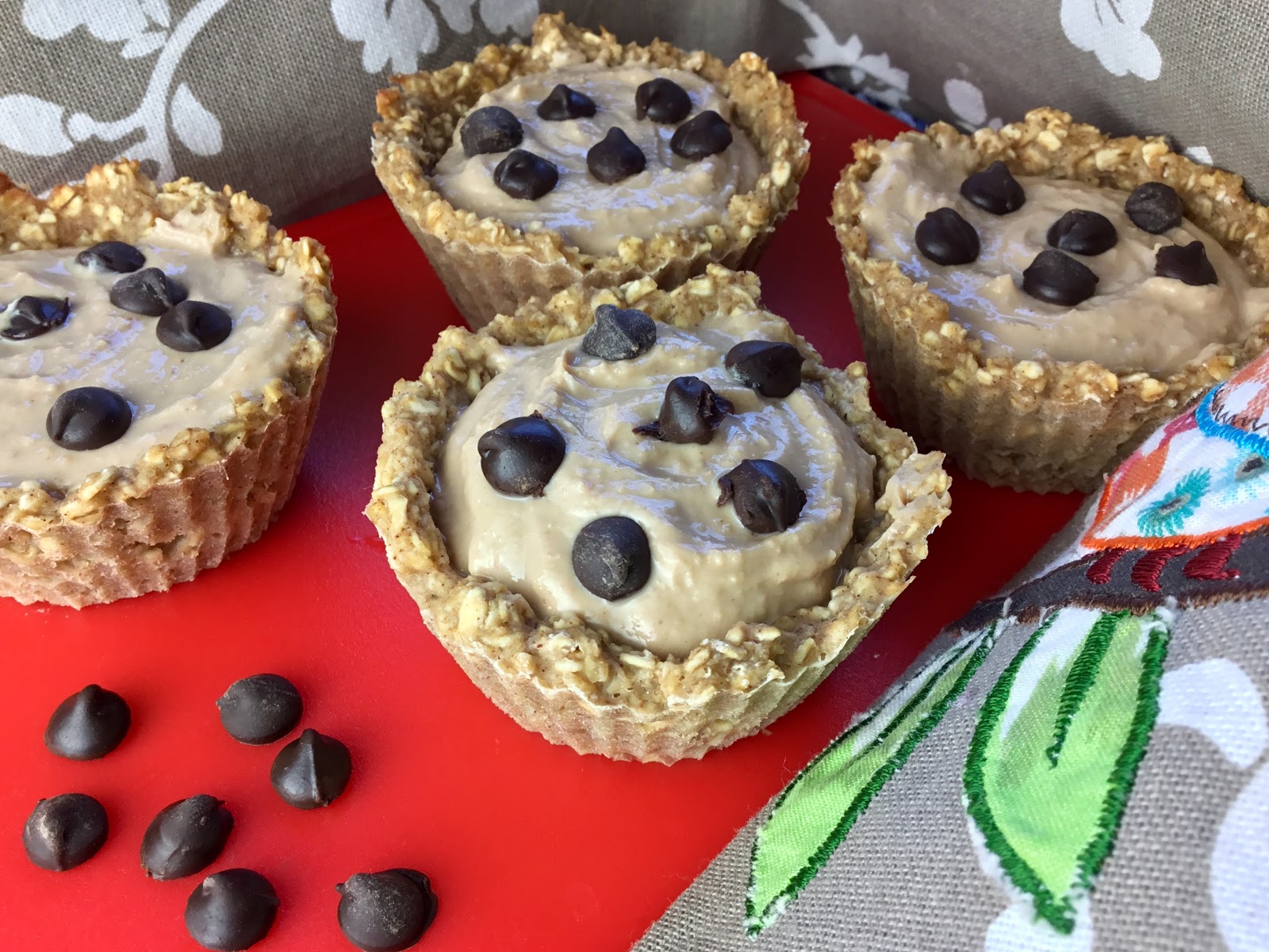 Food Fitness by Paige: Oatmeal Cookie Cups