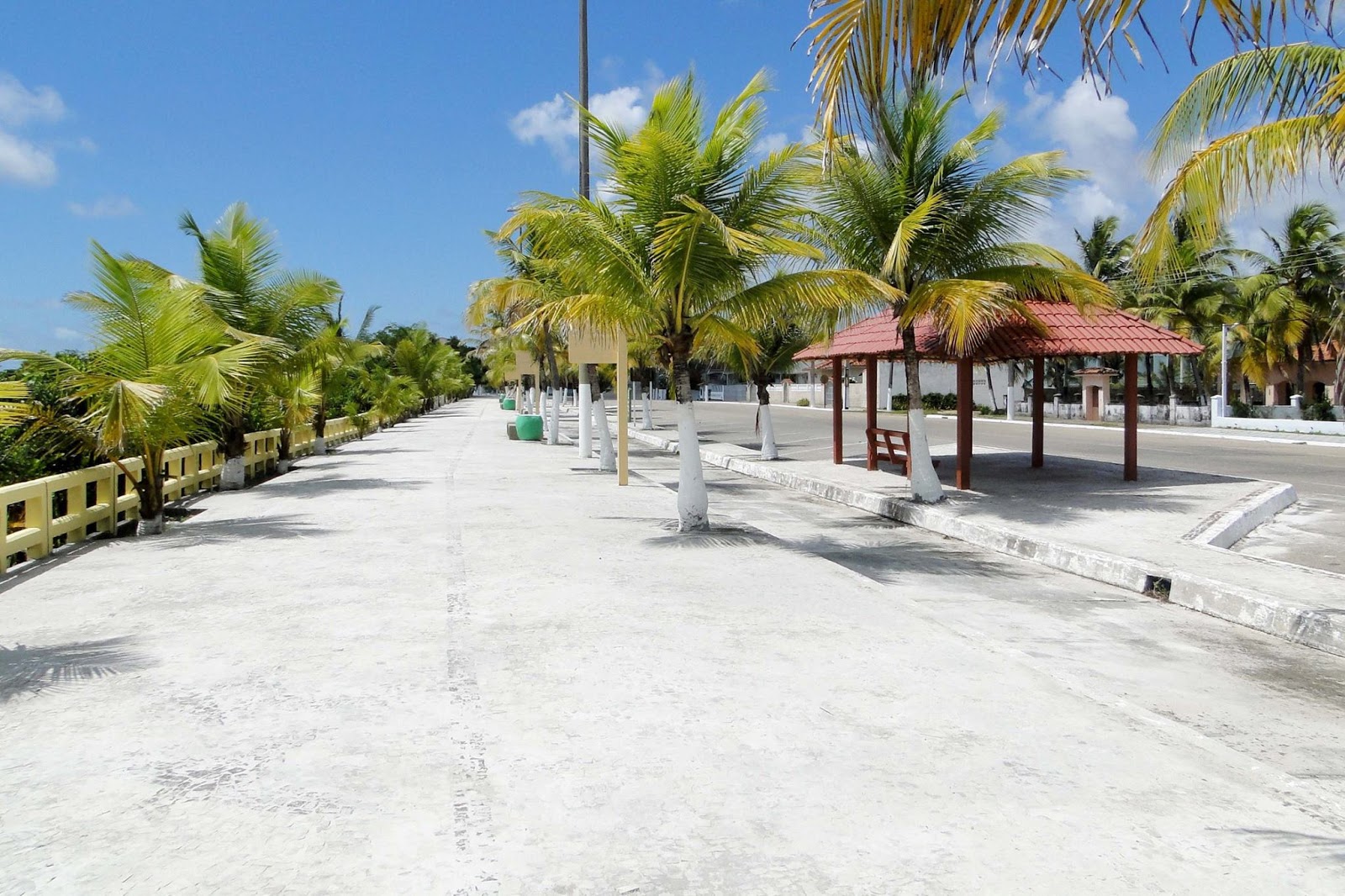 Turismo Paraense: Conheça Salinópolis, no Pará