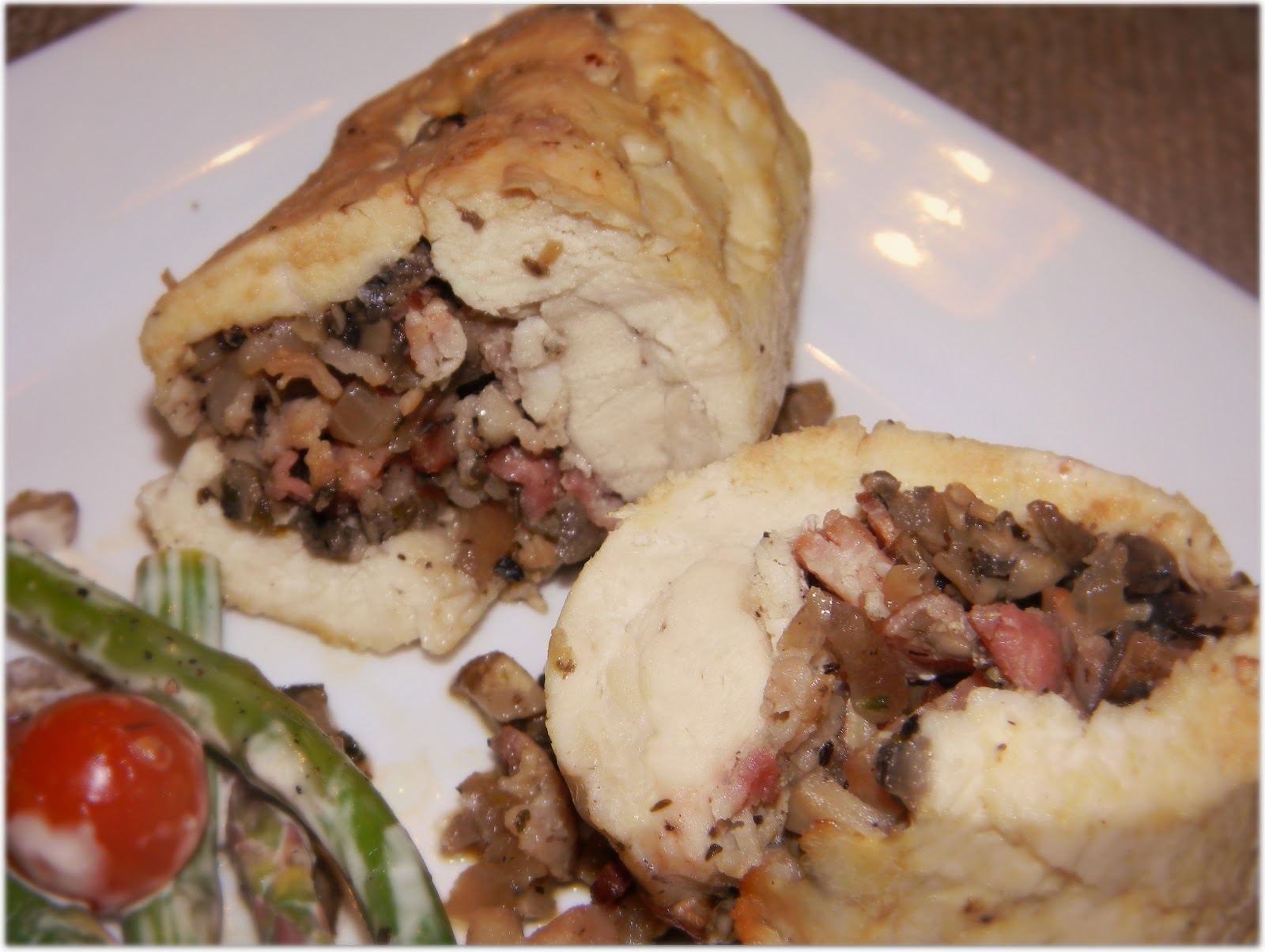 Enrollado de Pollo con Tocino y Champiñones - Mi cocina hoy...