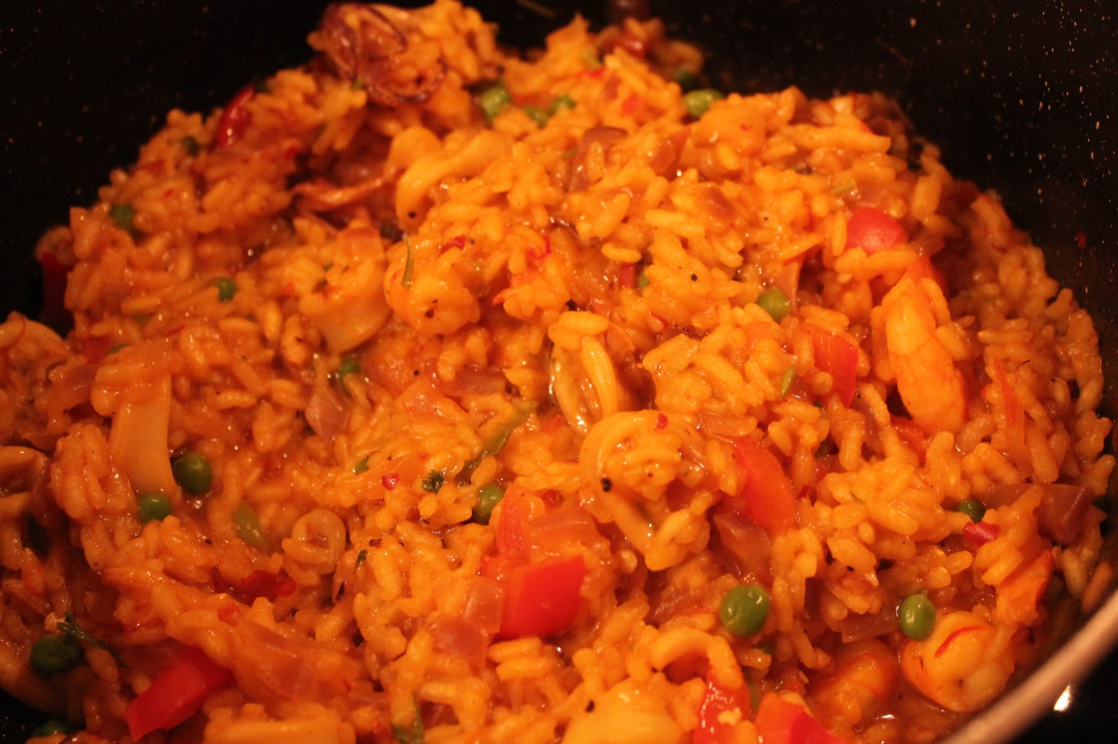 Adventures with Food: Spanish seafood rice (paella)