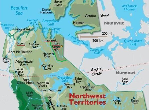 Ultima Thule: Paulatuk, the blue inuvialuit hamlet by the 'Smoking ...