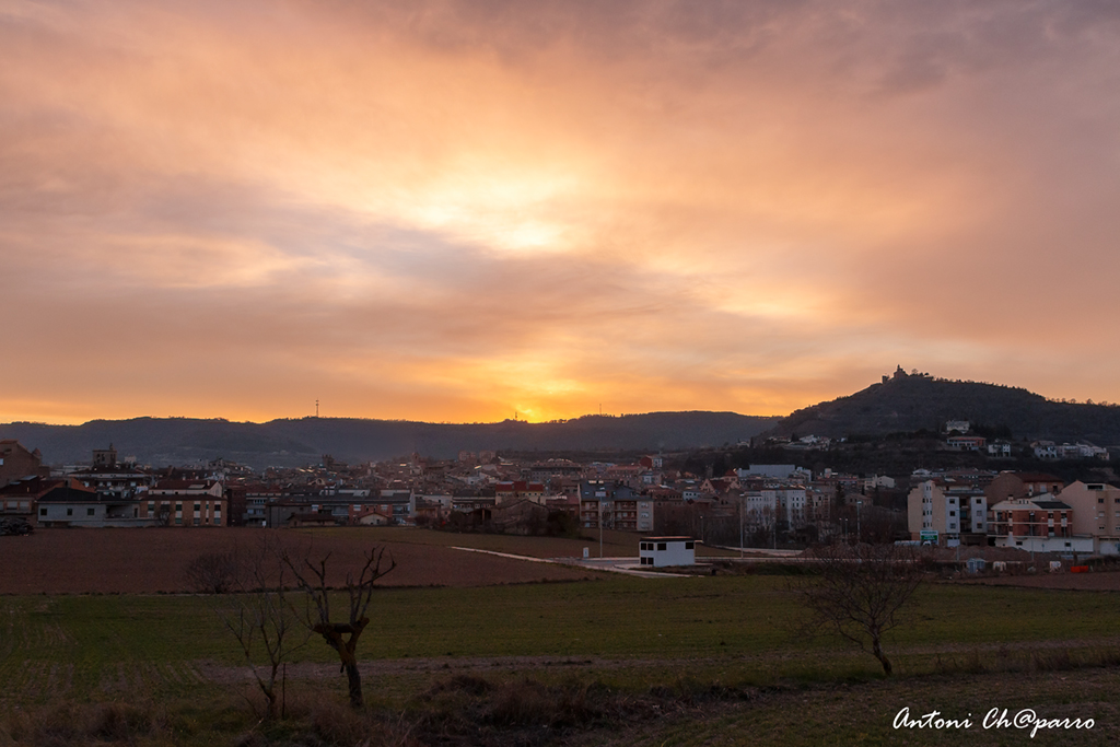 Solsones en Imagenes: Solsona, entre la noche y el dia
