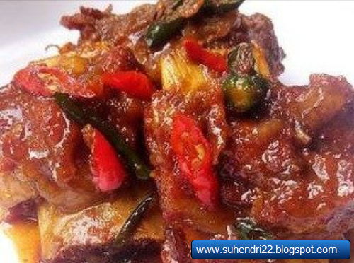 Cara Membuat Masakan Daging Sapi : Iga Sapi Pedas Manis