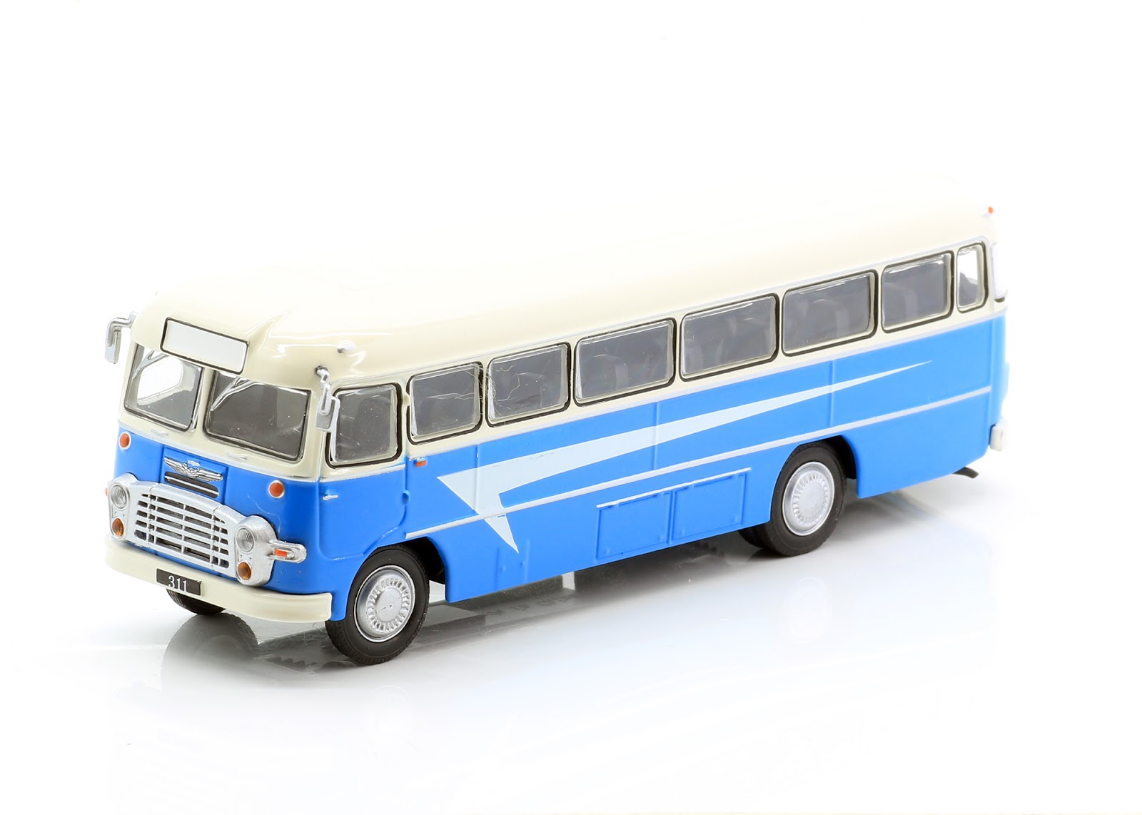 Incredible Mini Garage: Ikarus 311 1960 Ixo 1/72