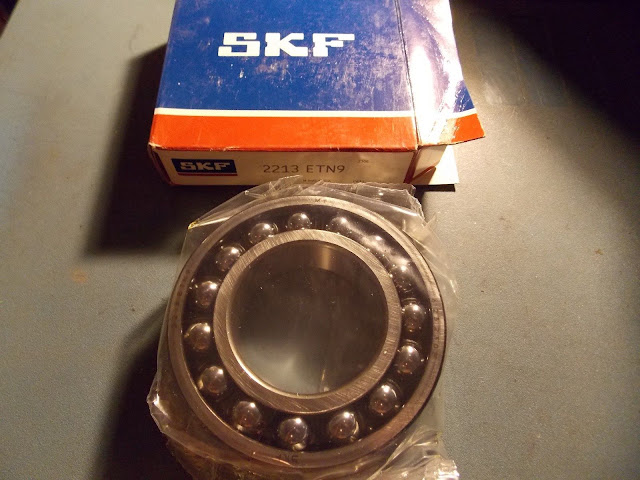 www.needbearings.com: 2213 ETN9 SKF SELF ALIGNING BALL BEARING ...