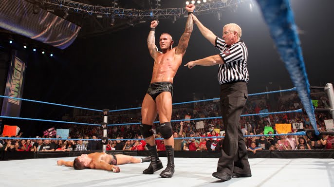 WWE In live!!!!: RANDY ORTON vs CODY RHODES