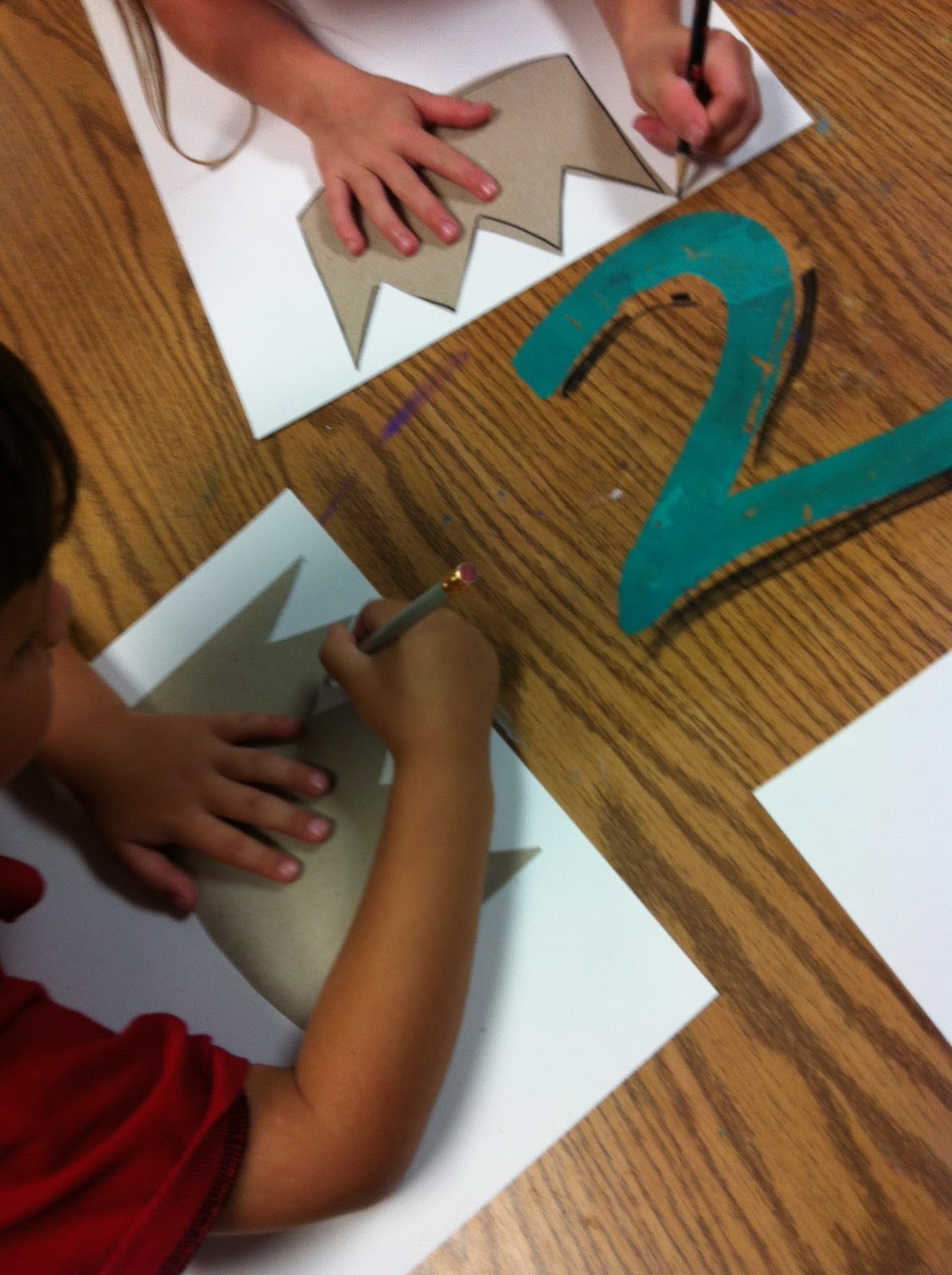 ChumleyScobey Art Room: Royal Self-Portraits with Kindergarten