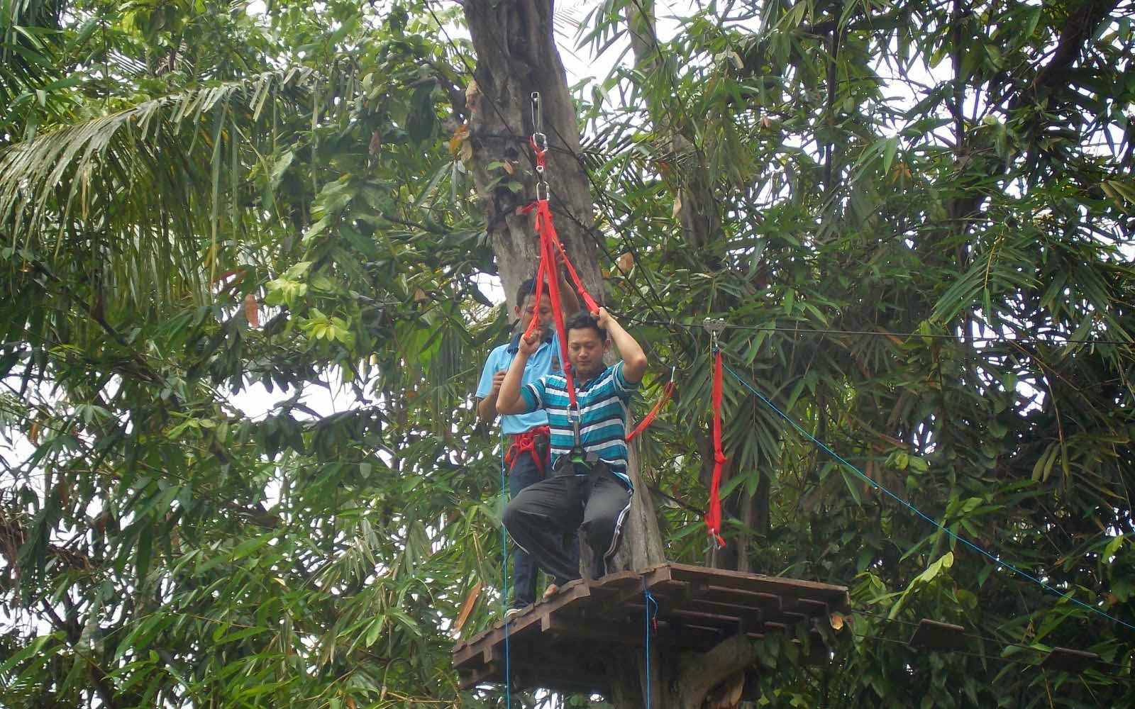 Flying Fox di Dewa Emas - Dewa Emas