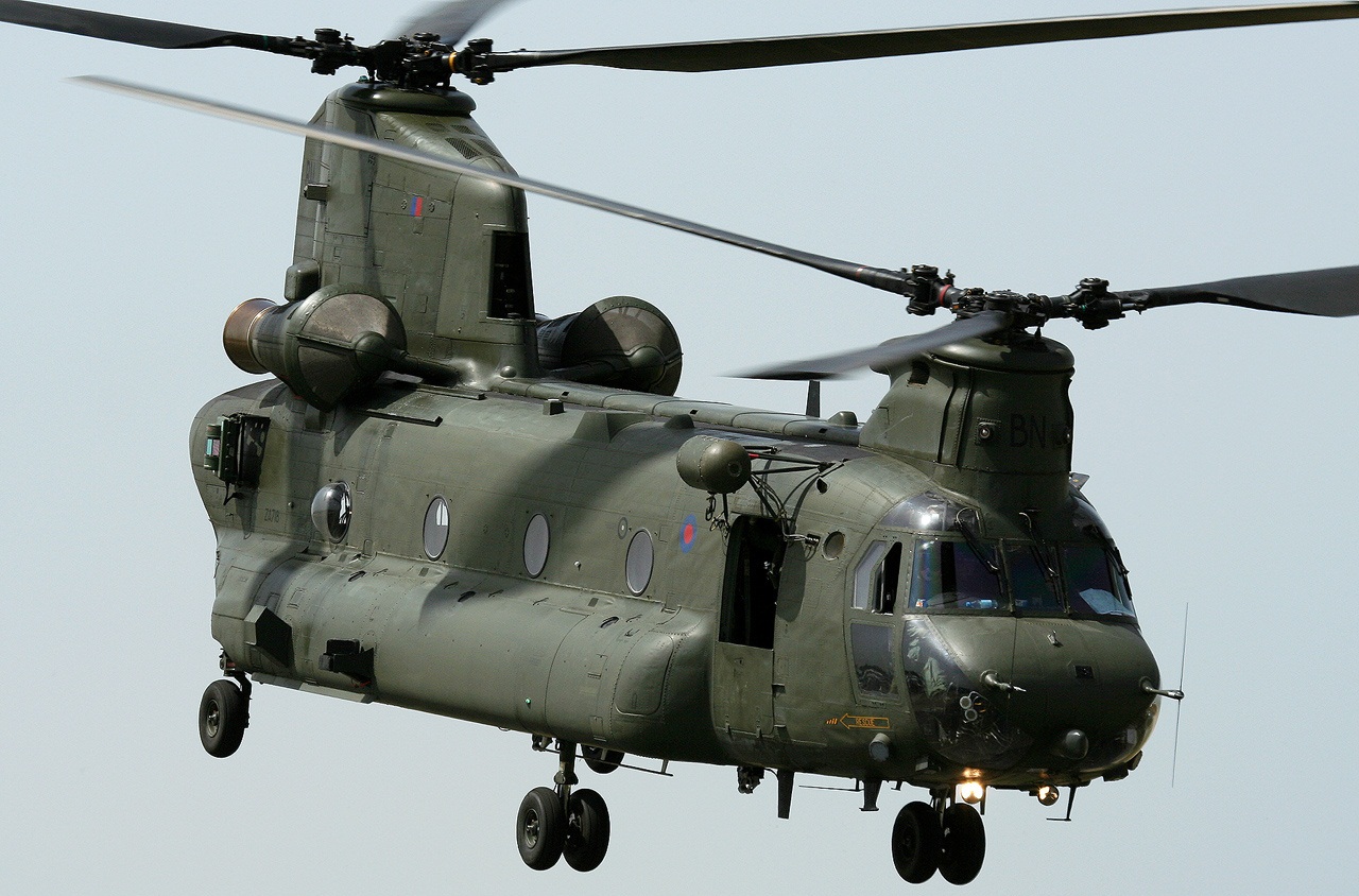 TNI AD DAN APACHE AH-64D LONGBOW