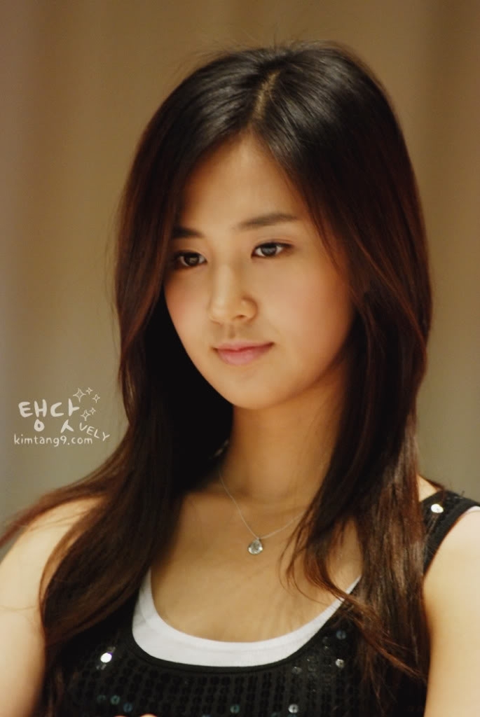 GirLs GeNeratiOn: Yuri "Black pearl"