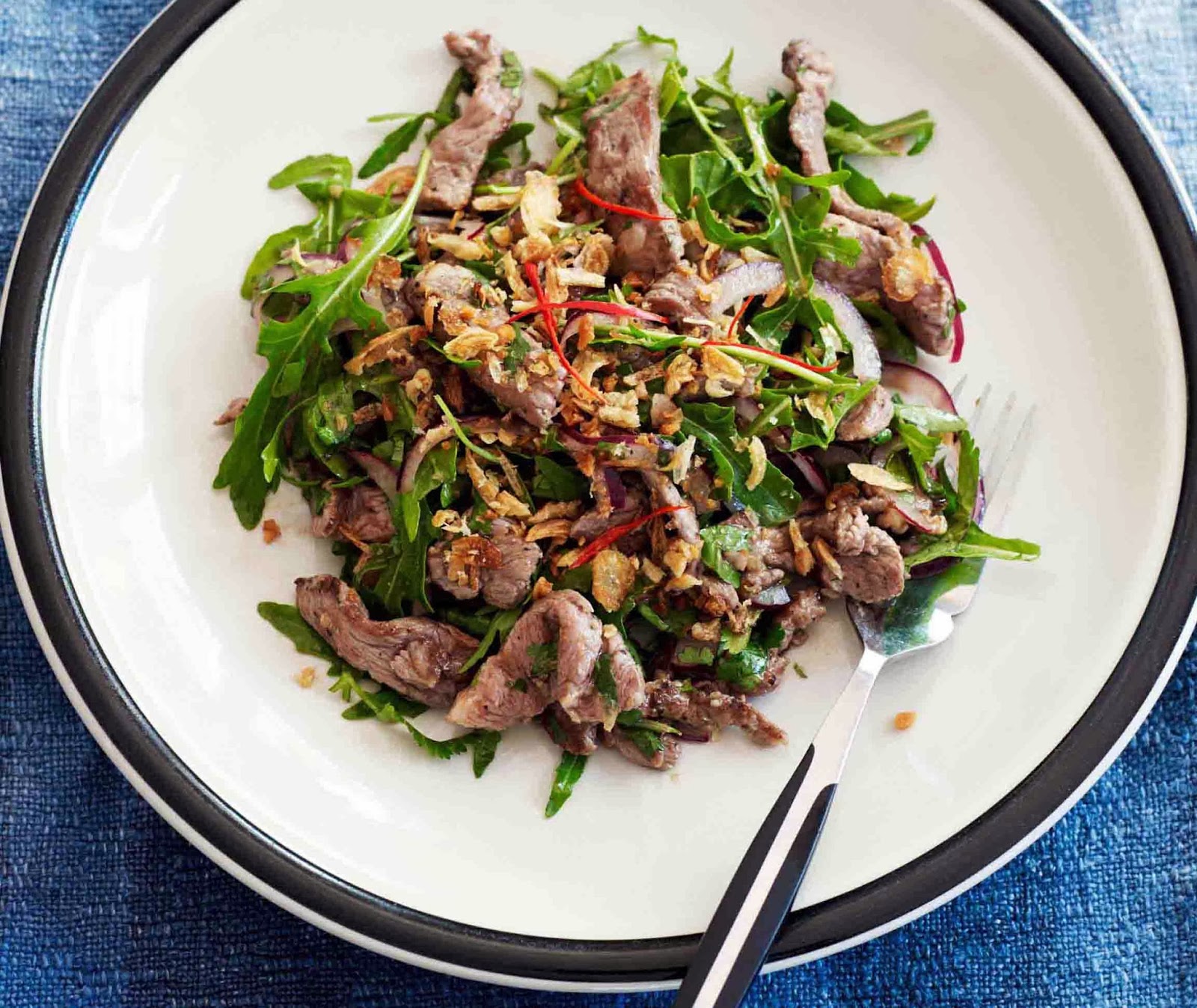 Shoot and Eat: Beef, Red Onion Tamarind Salad
