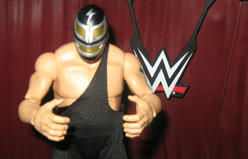 J\/\/s Wrestling Memorabilia: Removing The Mask of Giant Machine