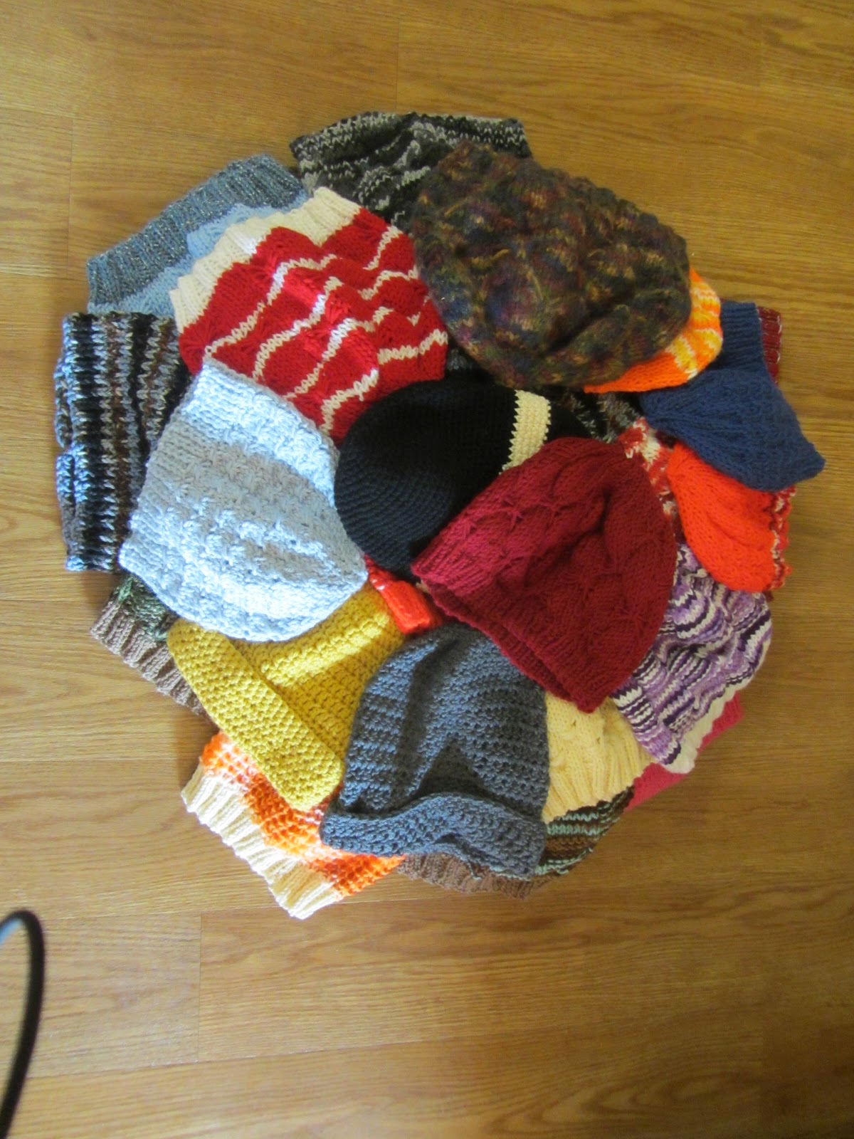 Shoreline Area News: Hat for the Homeless gets good community response
