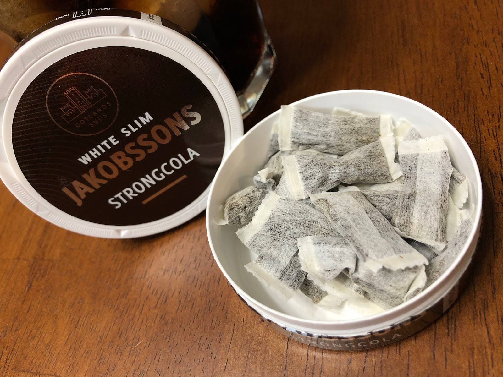 Jakobsson's StrongCola (White Slim) - Review. 3 April 2020.