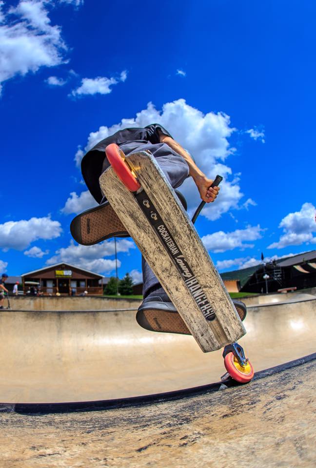 Inside Scooters: Ryan Ruegg aka BADGERCLIT Interview