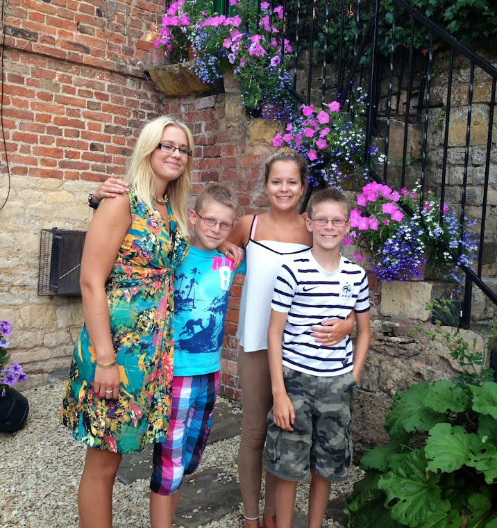 Adventures to Share: Malvern Splash Pool on Saturday last week