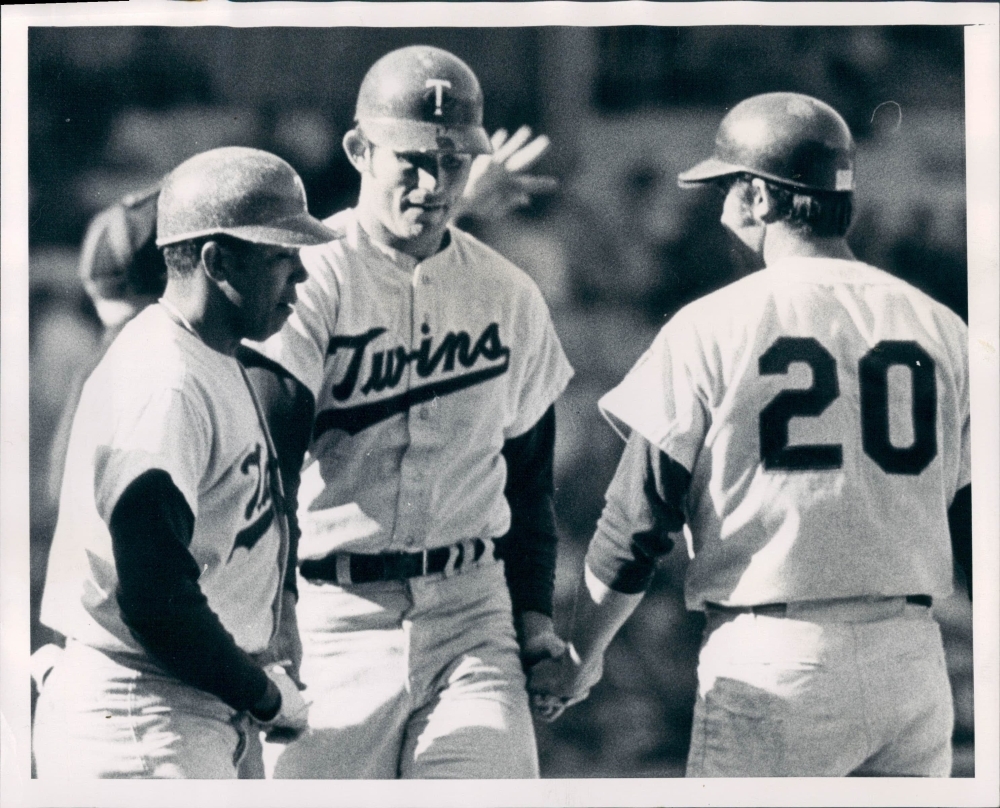 Classic Minnesota Twins!: Most Bizzare Twins Fielding Play: Brant Alyea ...