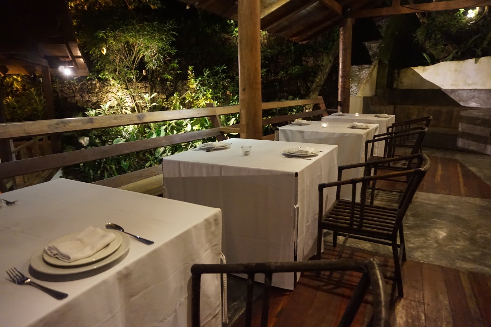 Romantic Dinner in KL - Tamarind Springs | J & D Learn to Blog
