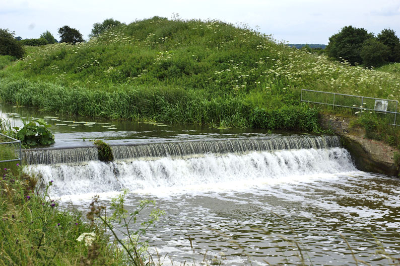 Nigel Fisher's Brigg Blog: BRIGG PHOTOGRAPHER FINDS WATER FEATURE FEW ...