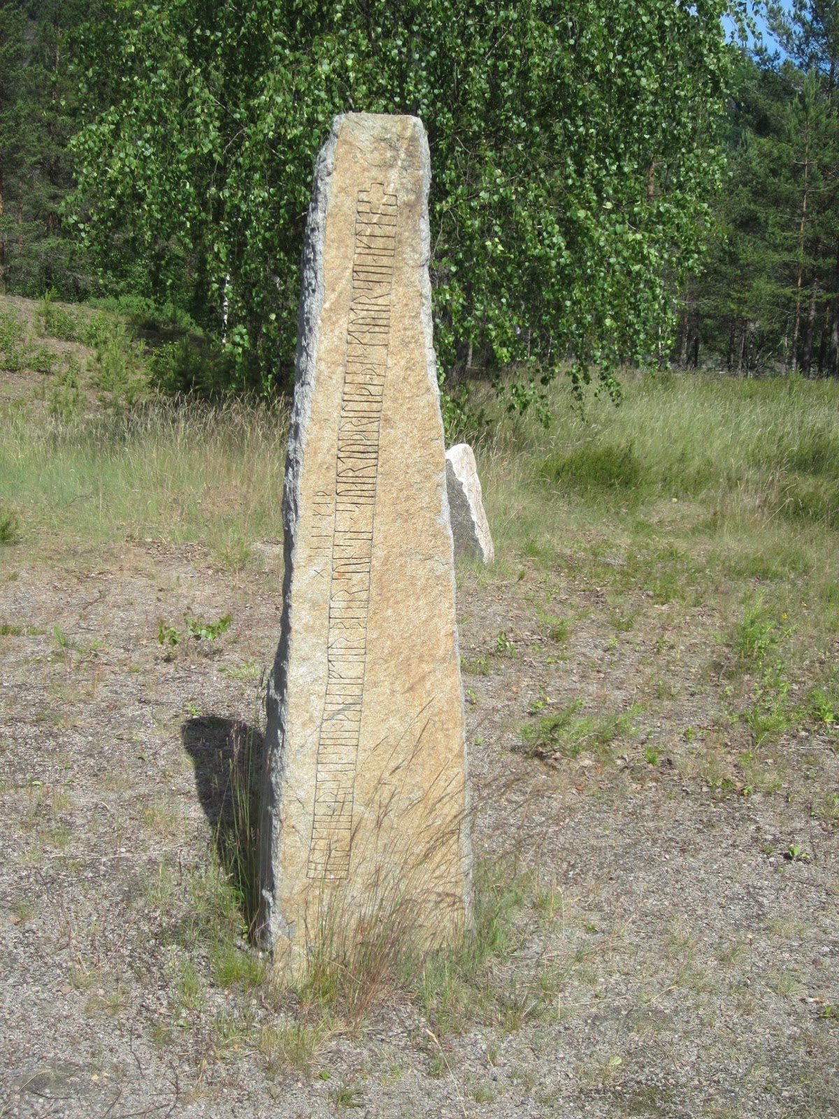 Beware of the Rug: Evje, Norway -- stones and mounds