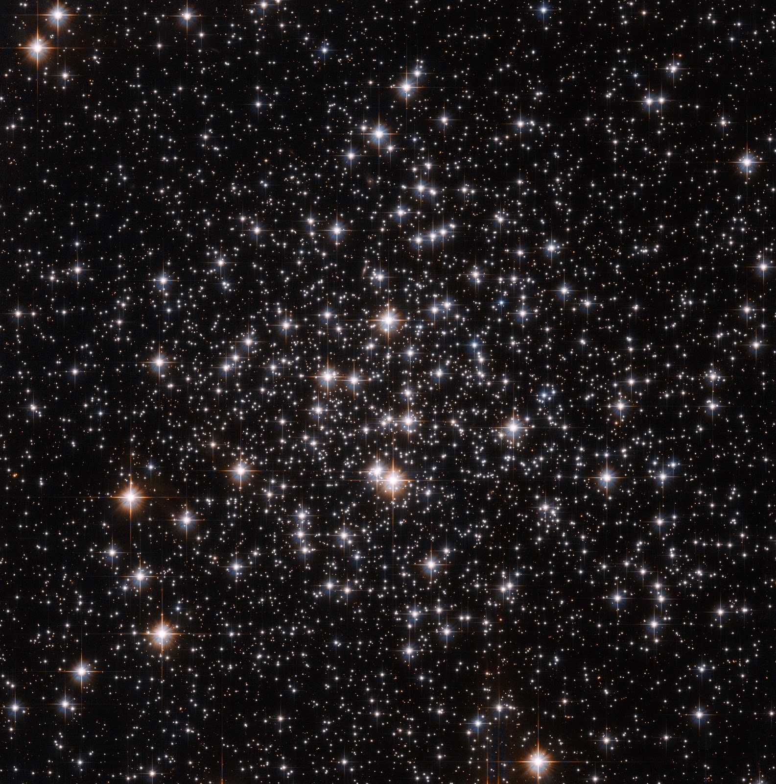 Messier 71: an unusual globular cluster | Earth Blog