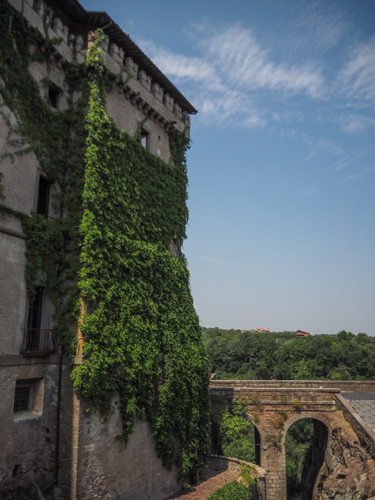 Italy: Castello Ruspoli- See the Garden, Meet the Family
