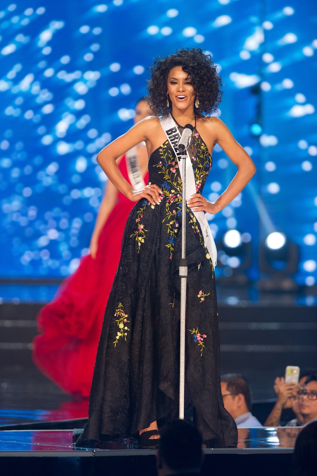 MISSES DO UNIVERSO: Raissa Santana: Miss Universe Brazil 2016 - Opening ...