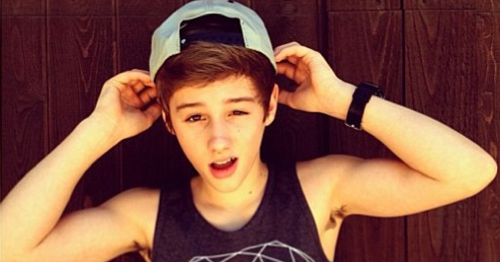 BO1 2013 - Back with cute Boys!: Boy with Hairy Armpits