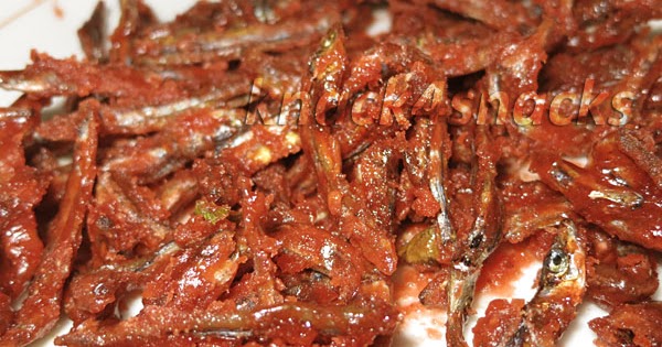 Knack 4 Snacks!: Sweet and Spicy Dilis Surprise