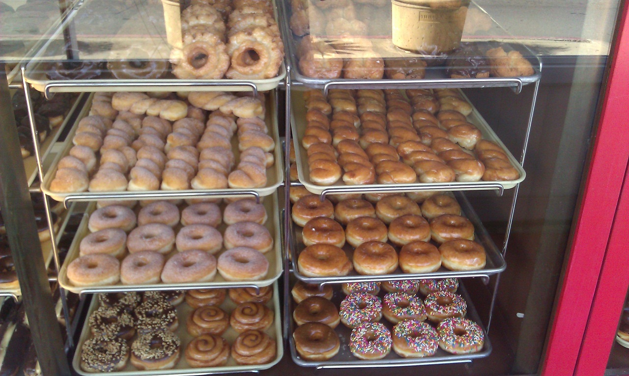 Donut Journey: My apple pie donut @ Plaza Donuts - 95/100