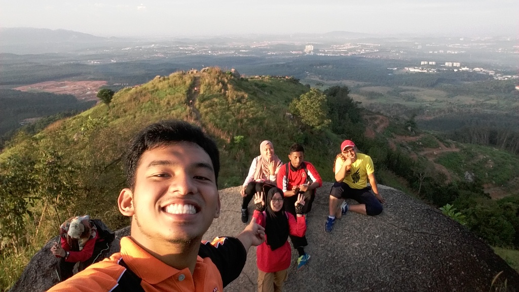 JaLaN-JaLaN: BUKIT BROGA, SEMENYIH : Pemandangan Yang Menginsafkan