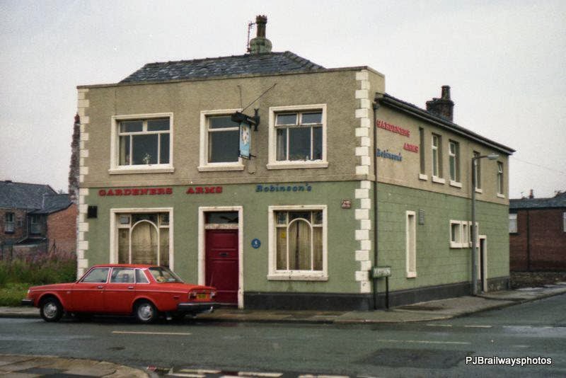 Dukinfield views in Tameside by Cllr John Taylor: A few old Dukinfield ...