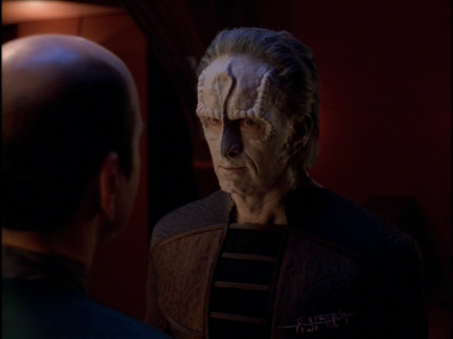 Star Trek: Voyager (1995 - 2001) - Random Musings: 5-8. Nothing Human.