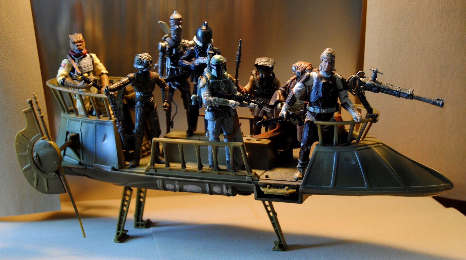 ACTION FIGURE EMPIRE: Battle at the Sarlacc Pit Playset: Don't Fall In!
