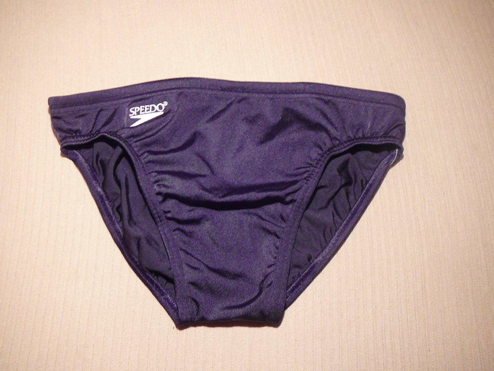 OUTLET VILADECANS: Bañadores SPEEDO Slip 10€